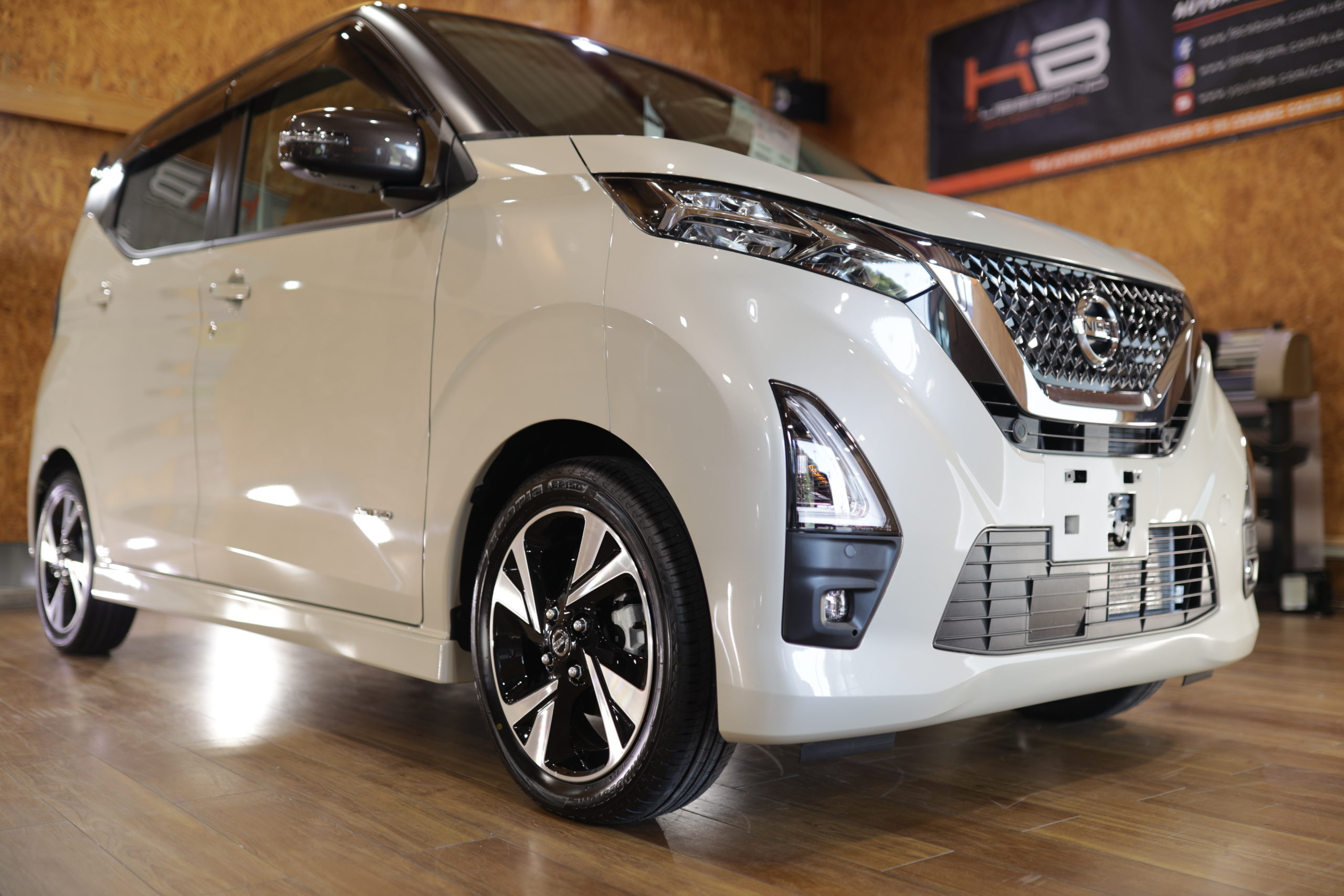 NISSAN DAYS Diamond9H | オフィスモリシタ